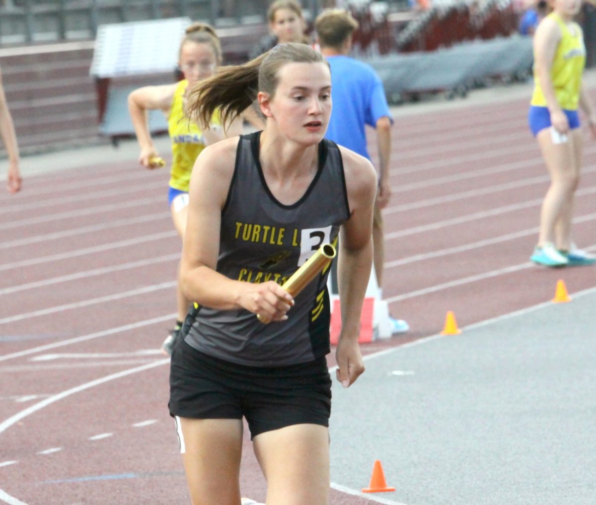 Megan Hoffman And Mariah Thill Earn Podium Finishes At State Track Meet ...
